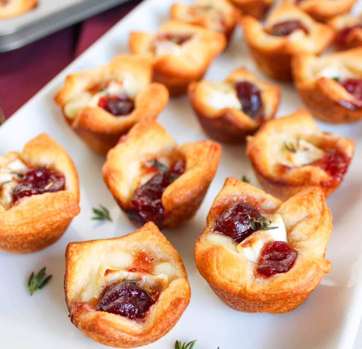 Got Rusty Cast Iron? Let's Clean It! - Little Frugal Homestead