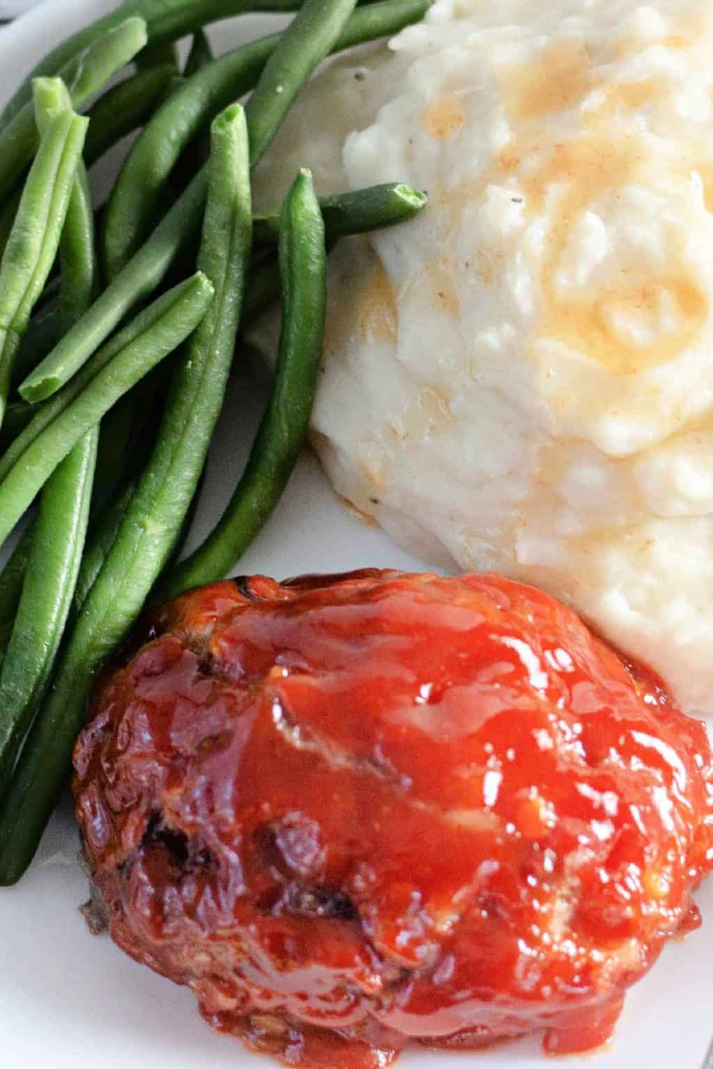 Easy Braised Cabbage - Little Frugal Homestead