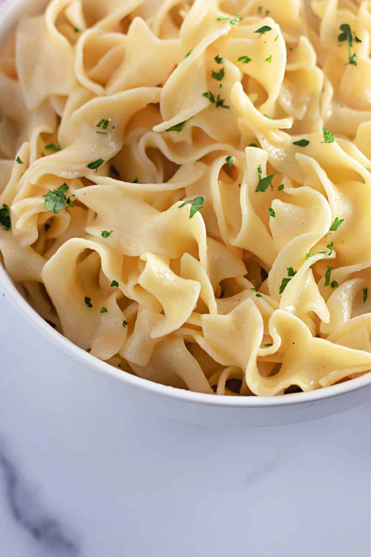 Buttered Noodles - Little Frugal Homestead