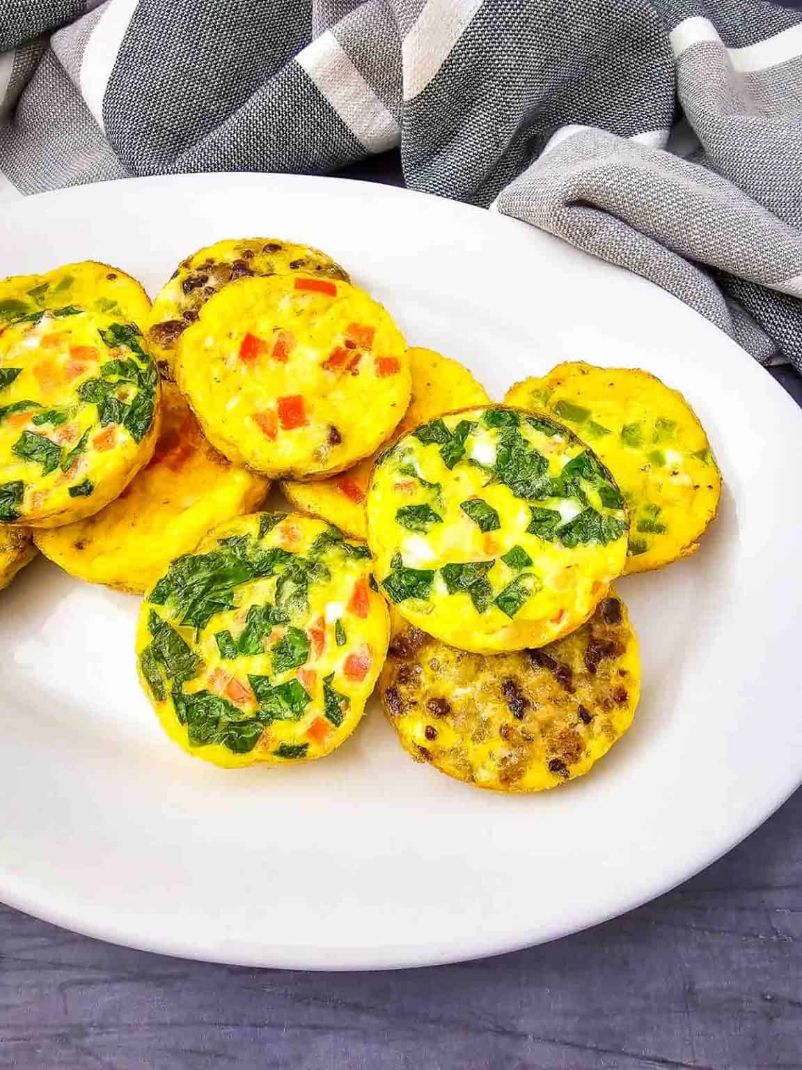 Mini Omelets - Little Frugal Homestead